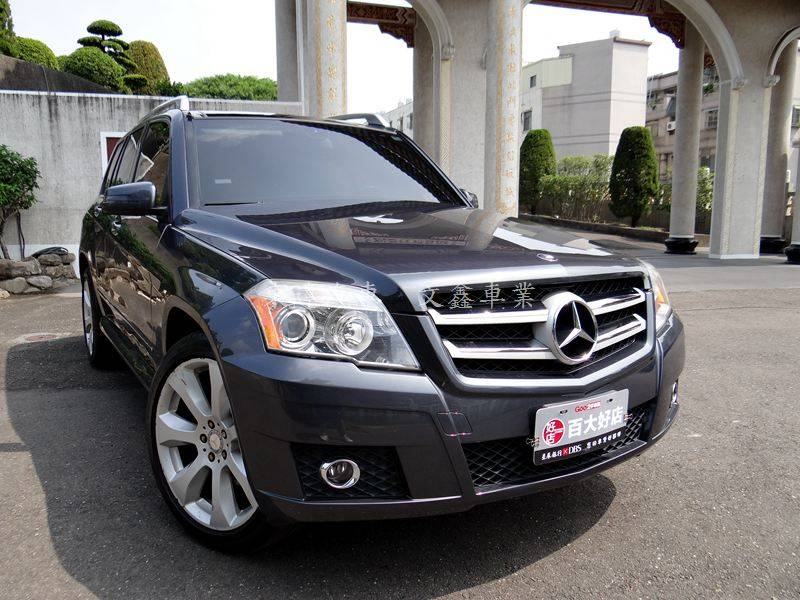 【賓士【GLK350 3.5L】2010年】台南中古車商推薦 二手車行買賣貸款中古車 AUDI-東達汽車,中古車行,中古車買賣